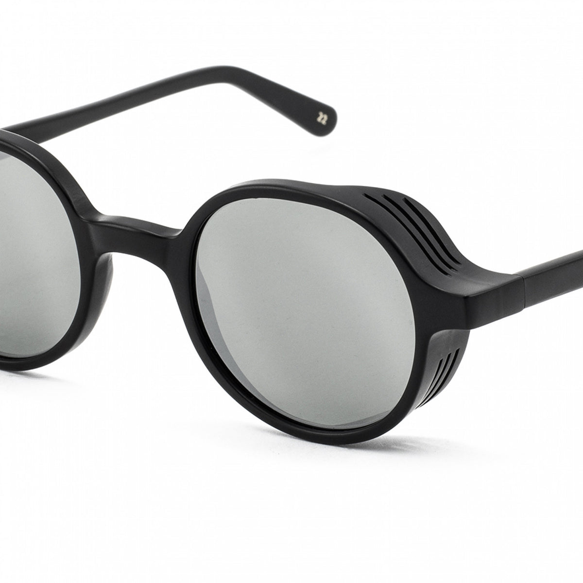 L.G.R Reunion Explorer